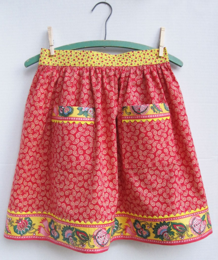 Pierre Deux Border Apron – Q is For Quilter