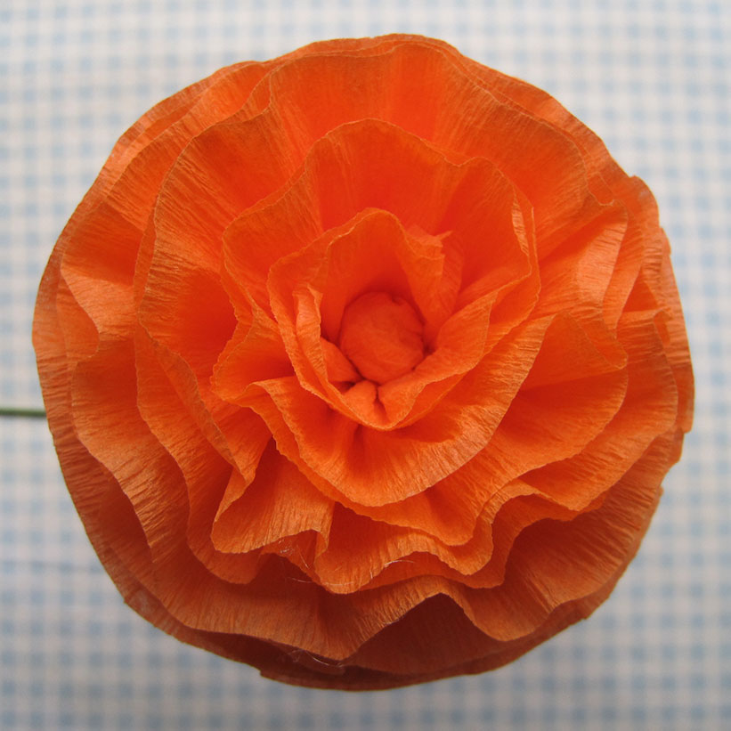 Crepe Paper Flowers Using Streamers and a Ruffler Foot – Tutorial – Q ...